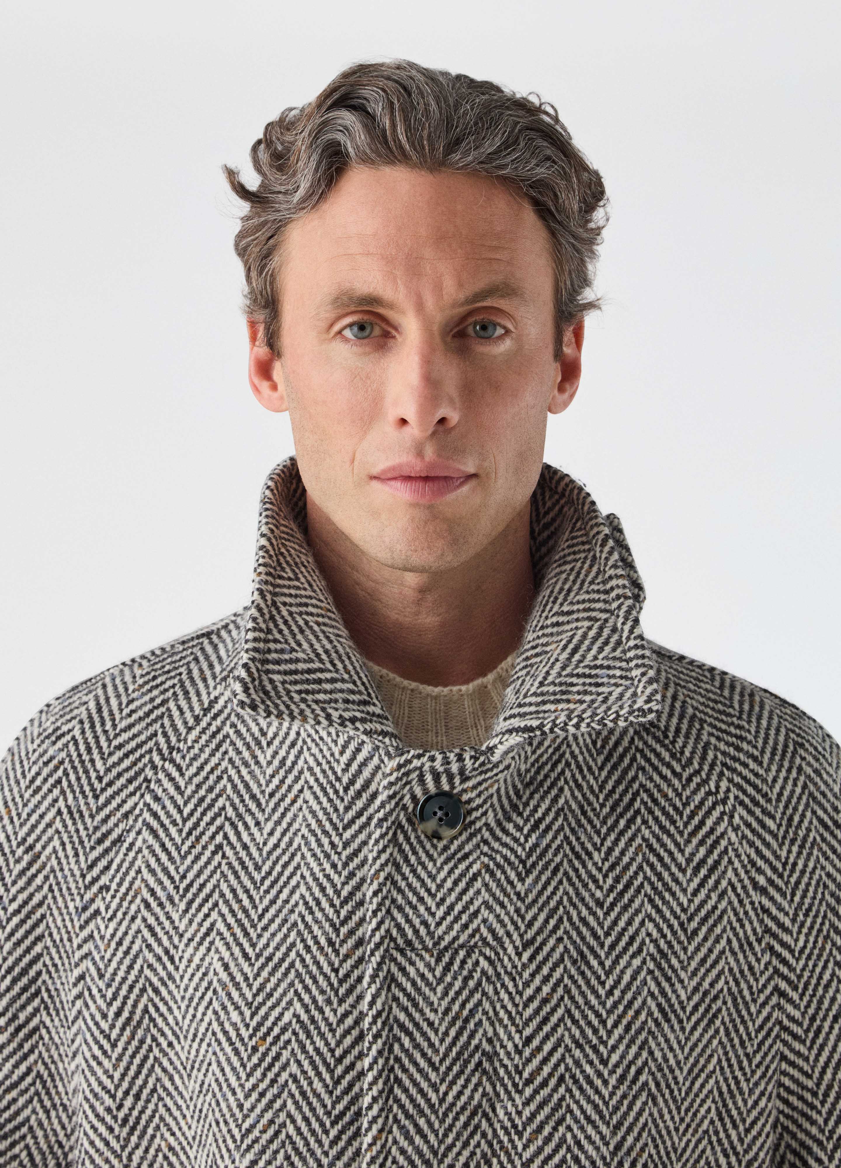 Nelson Tweed Raglan Coat - Charcoal/Cream – Berg & Berg