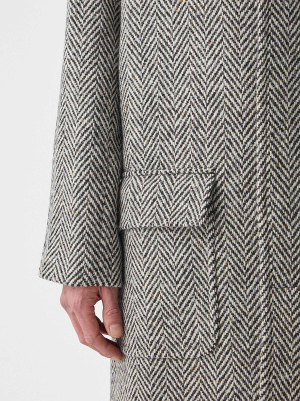 Nelson Tweed Raglan Coat - Charcoal/Cream – Berg & Berg